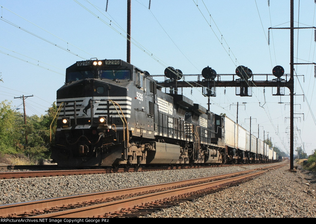 NS 9296 amd train 24M